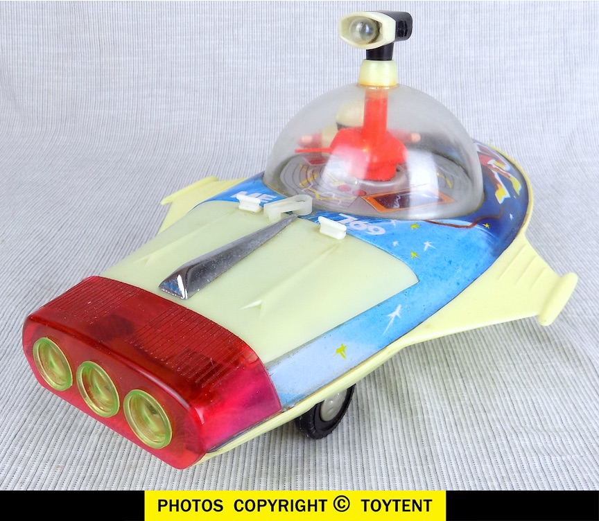 Universe Reconnaissance Boat battery operated space ship